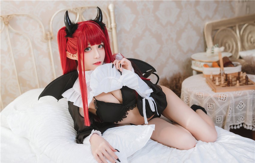 Tomoyo酱 更衣人偶 利兹魅魔 [23P-111MB]-九月乐园