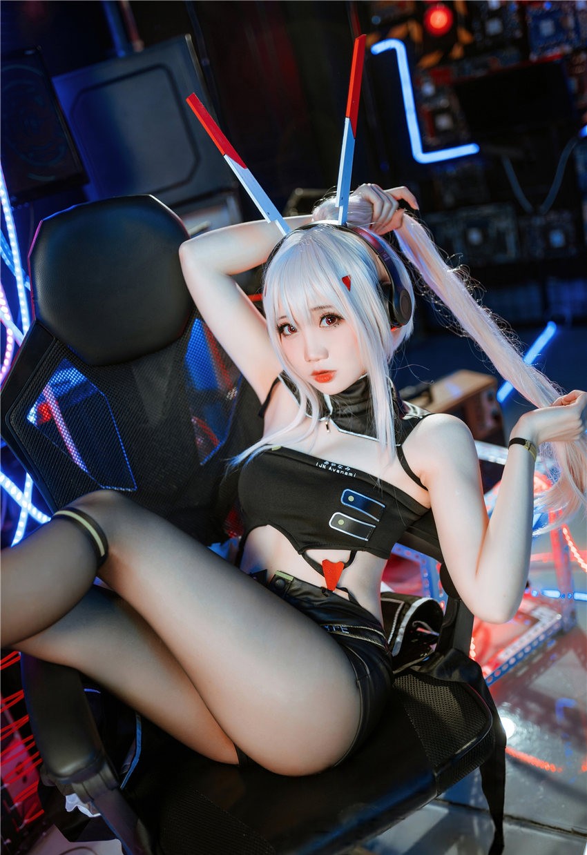 焖焖碳 绫波鬼神乐队 [24P-138M]-九月乐园